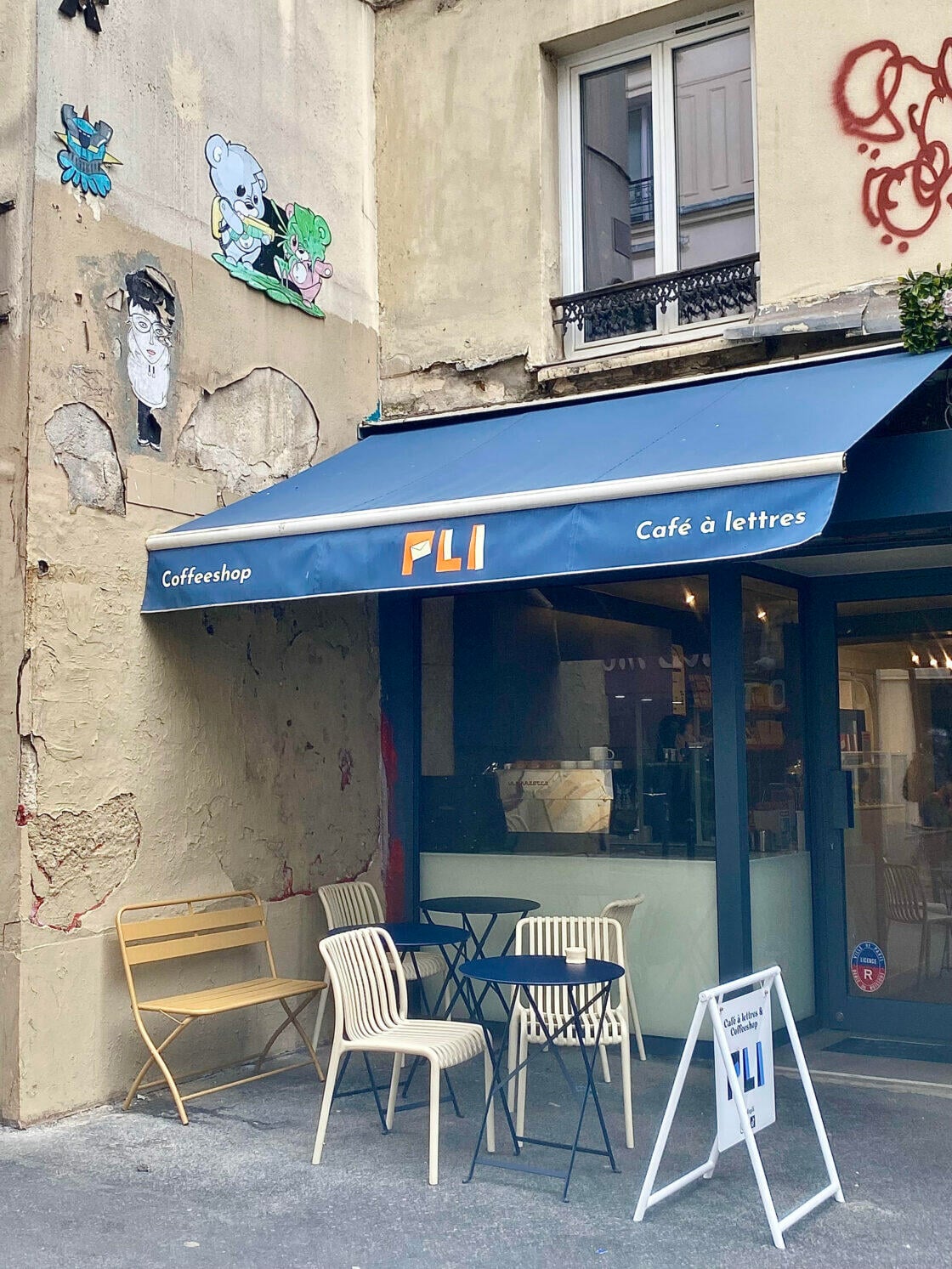 25 Must Visit Paris Literary Cafes for Book Lovers